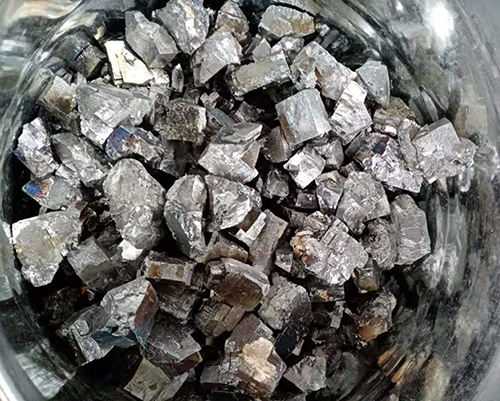 Ferro Vanadium Pure 50% 80% Lump Ferrovanadium